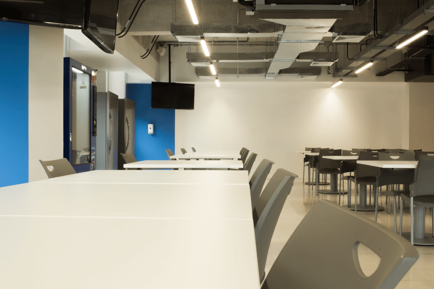 Interior projects - Due Corporativo | arista